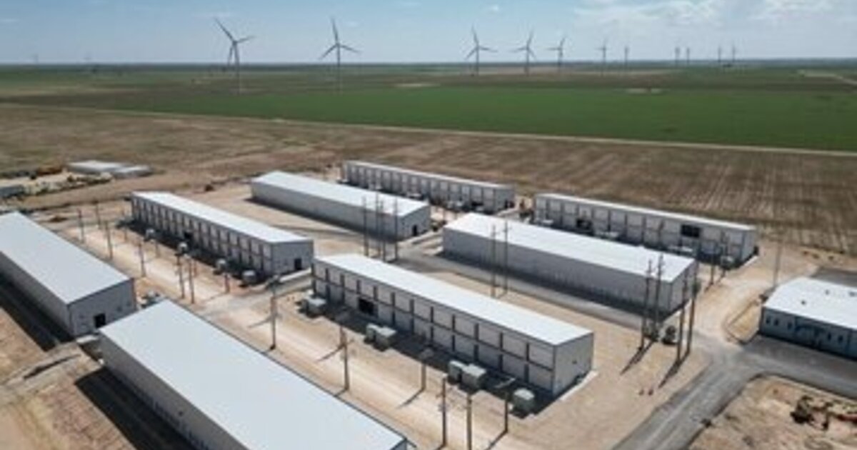 Applied Digital signs retail electric agreement with TerraForm Power