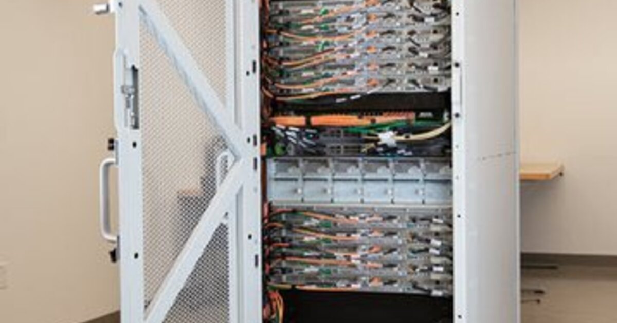 AWS Launches New Outposts Rack for Telcos