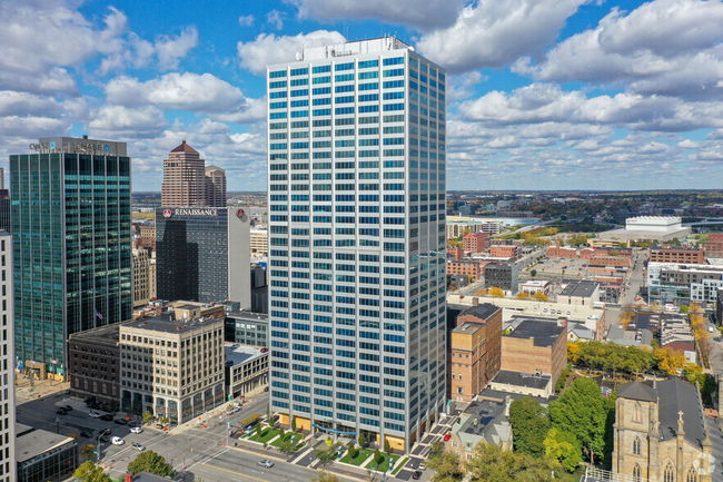 CENTRA: 180 East Broad (CMH01) Data Center