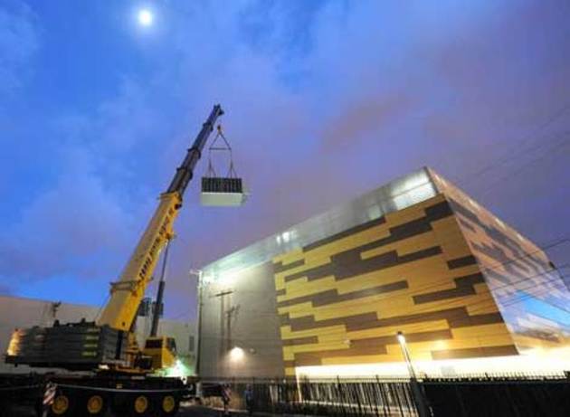 Intel Announces New Arizona Fab 52 is Fully Operational