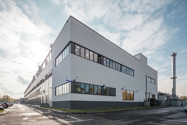 Equinix Frankfurt FR2 Data Center