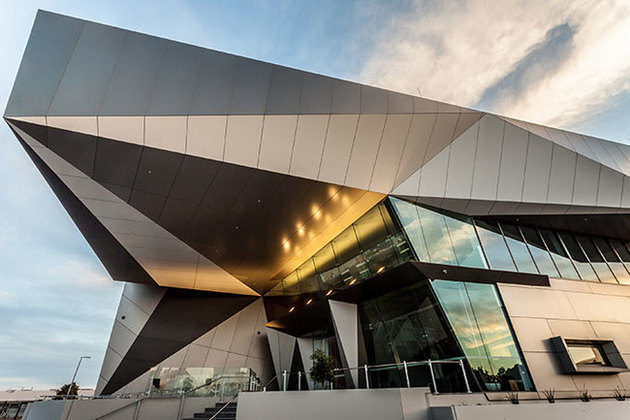 Equinix partners with Dell Technologies for private AI solution