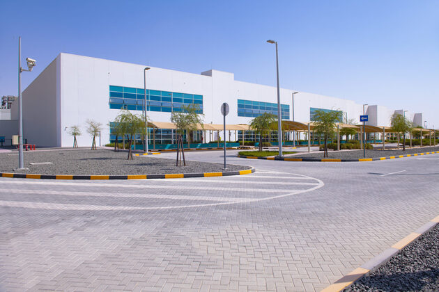Du opens two data centers in the UAE