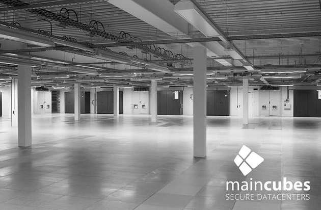 maincubes AMS01 Data Center