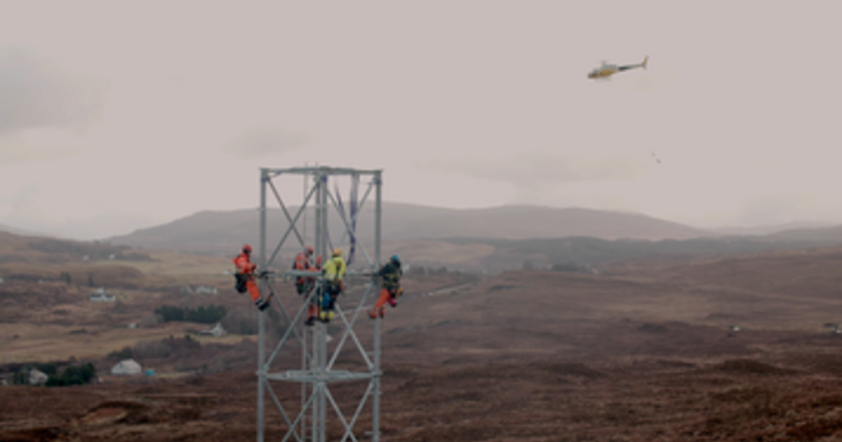 O2 delivers 100th site in UK via helicopter