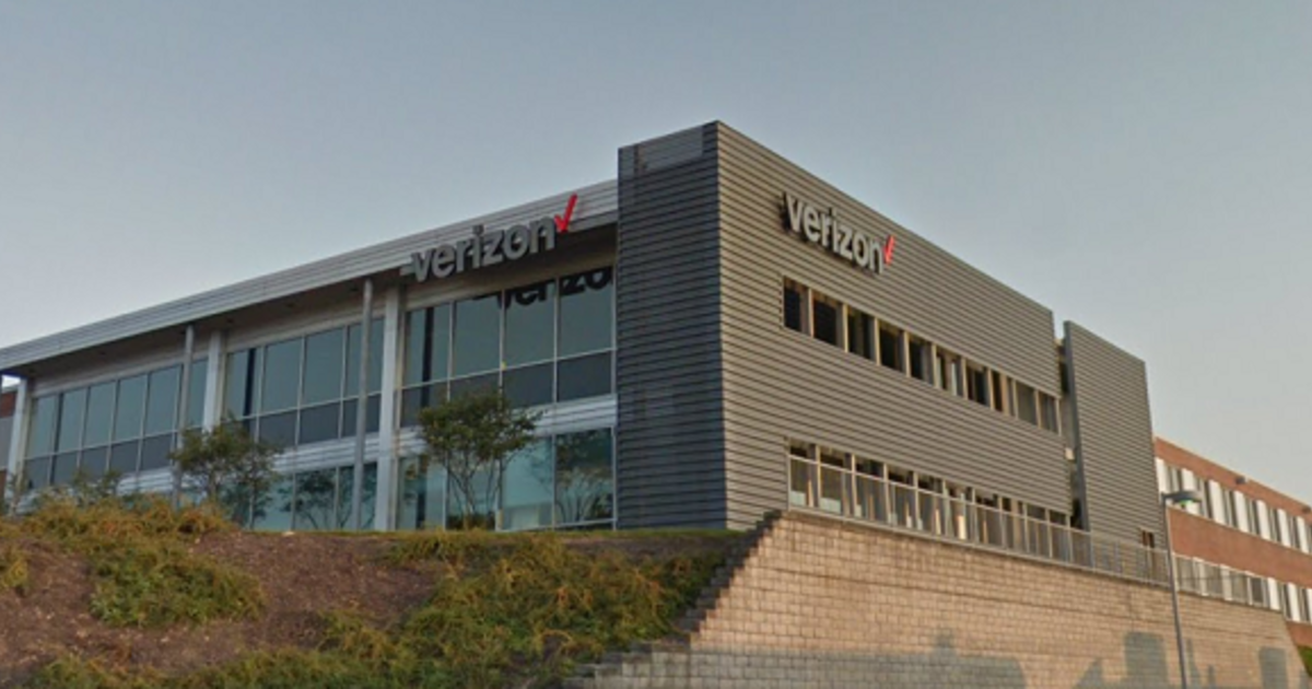 Old Verizon office and data center in Pittsburgh for sale/lease