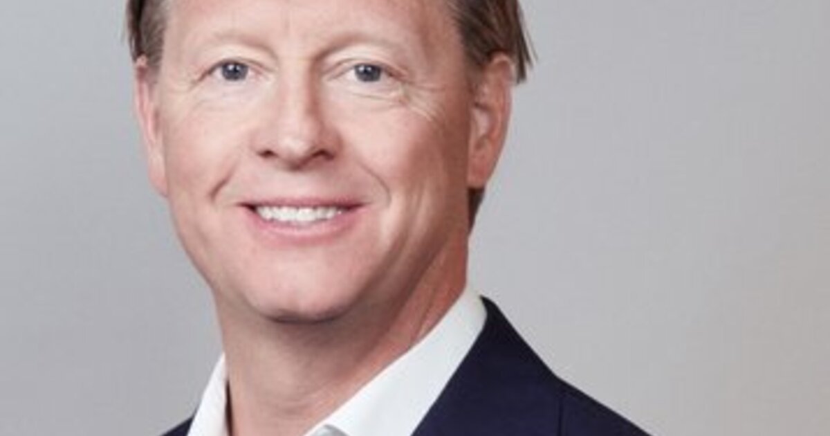 Verizon Names Dan Schulman as CEO